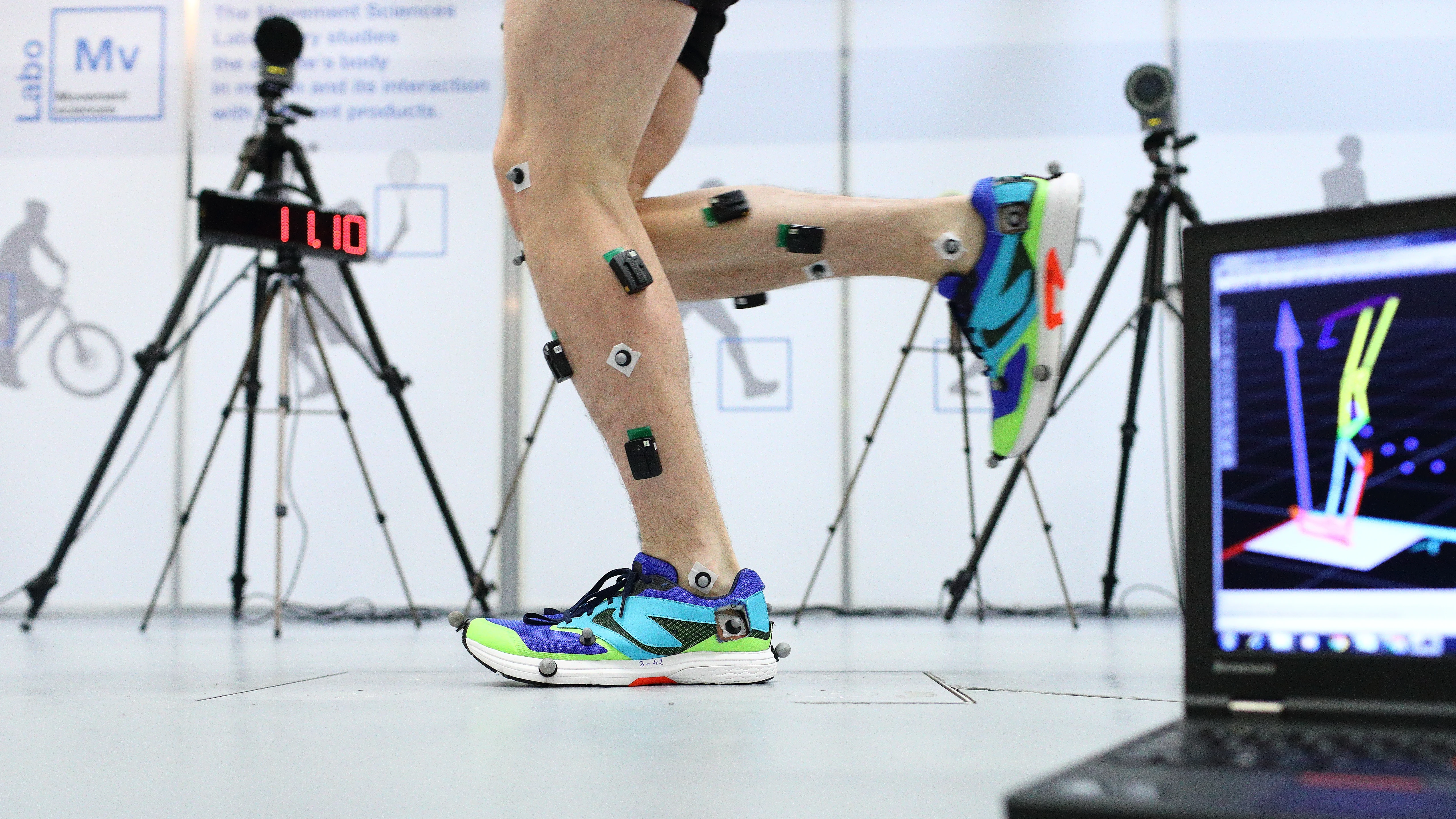 [LILLE] LABORATORY SHOE TEST | Decathlon Co-creation